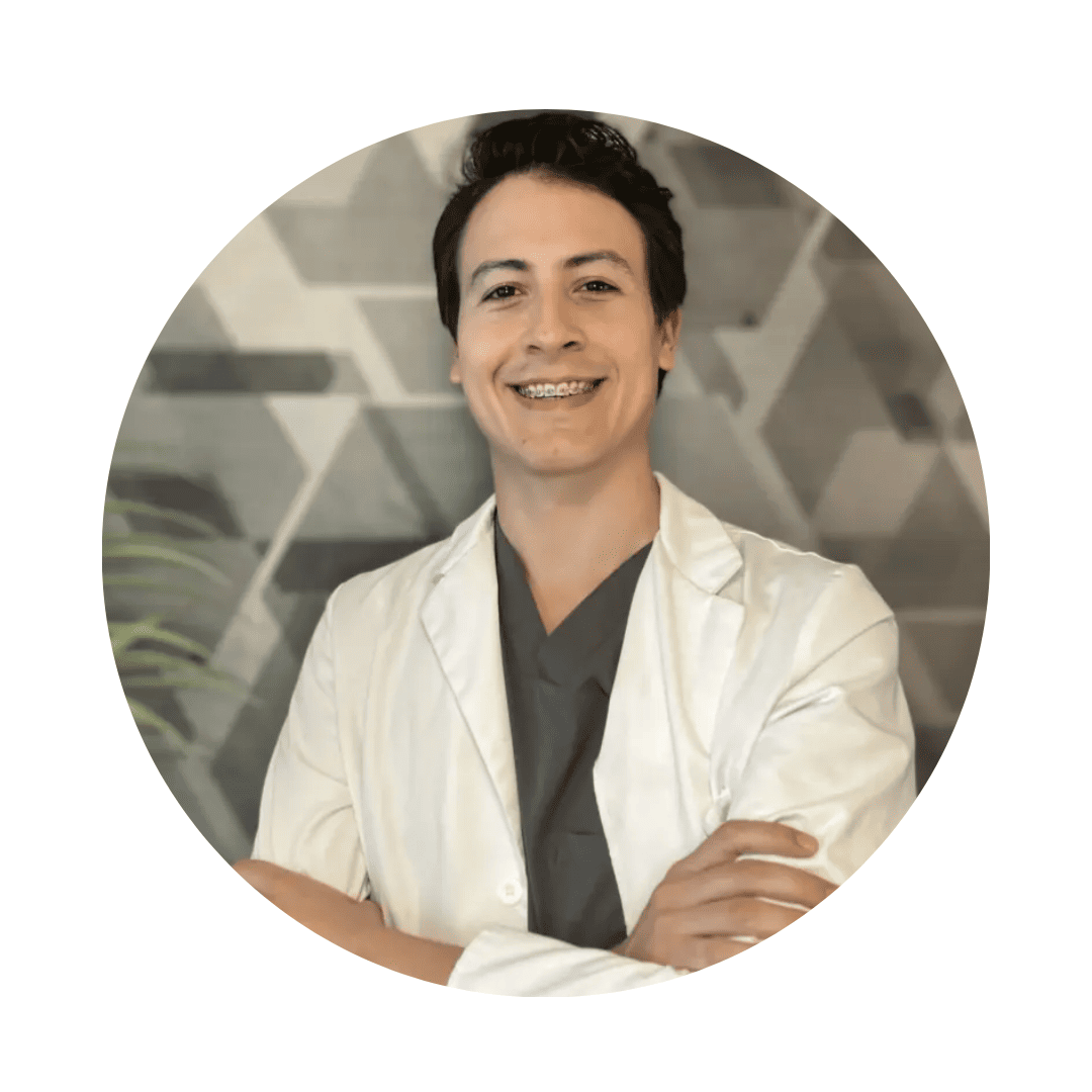 Willy Nava Gutiérrez, MD